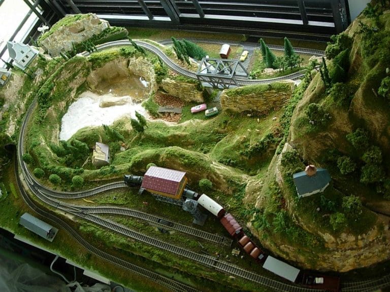 Model Train Scenery Ideas - Model Train Books