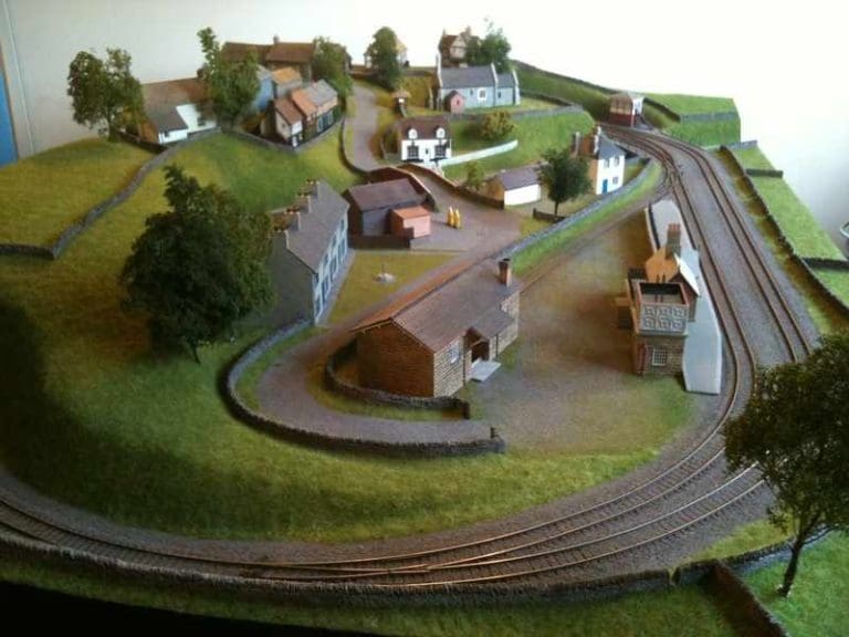 10 Stunning Complete N Scale Train Layouts
